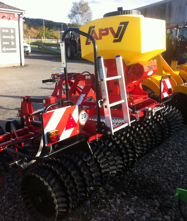 Dales Grass Seeder For Sale 7 Mclaren Tractors