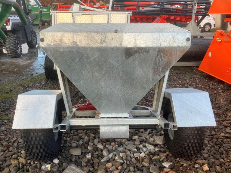 Glendale Galvanised Sheep Snacker for sale - McLaren Tractors