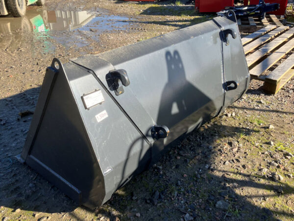 MTL Loader bucket 1.6m euro fitting for sale - McLaren Tractors