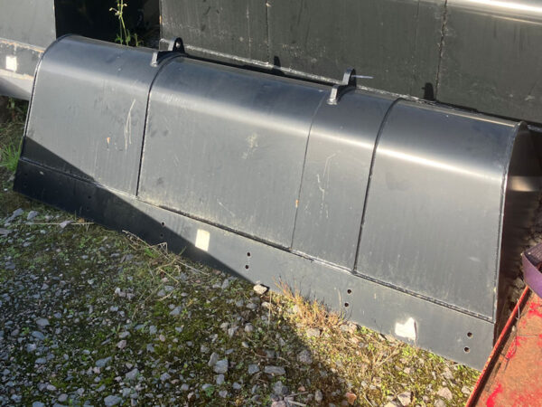 MTL HD 2.1m tapered euro loader bucket for sale - McLaren Tractors